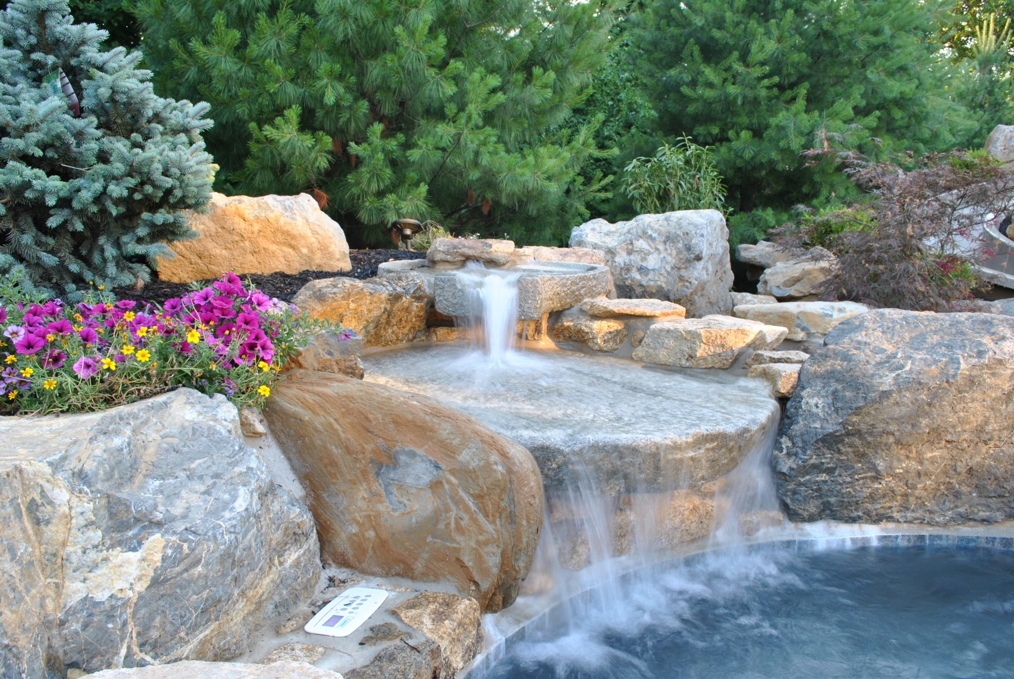 Water Features & Options - B&B Custom Pools